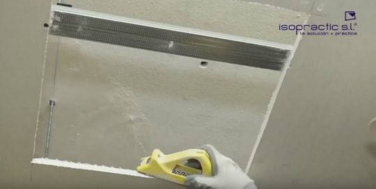 Cómo Instalar Trampilla en Falso techo | ISOLANA